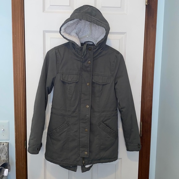 Sebby | Jackets & Coats | Sebby Size Small Army Green Color Faux Fur ...